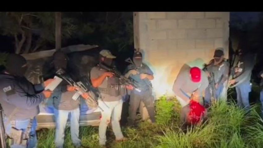 Typical Cartel beheading - GoreSee - Death is Watching over You