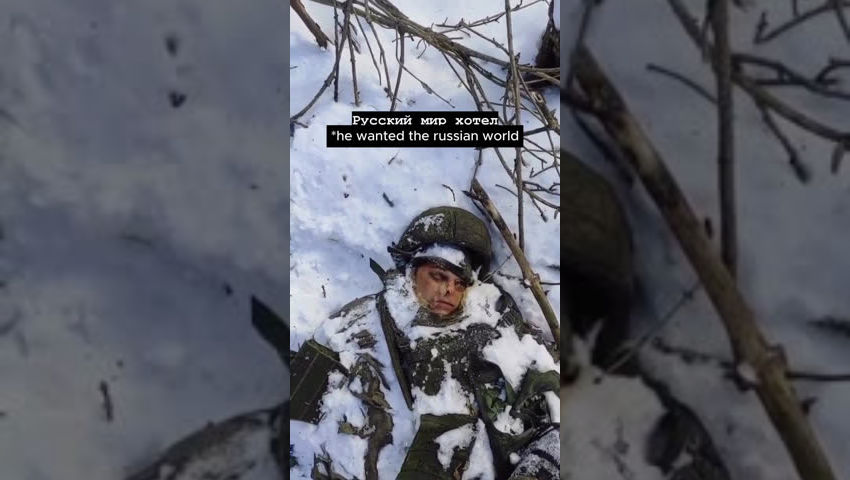 War in Ukraine. Ukrainian soldier pissed on the corpse of a Russian ...